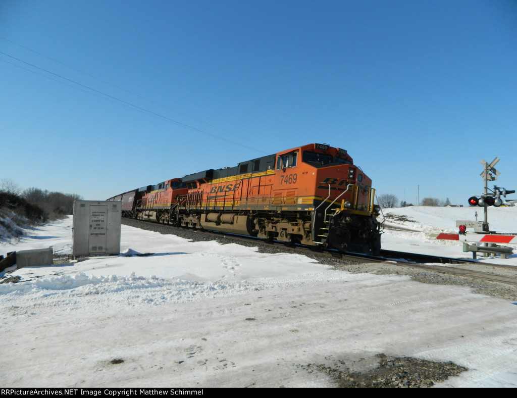 BNSF 7469 - DPU #2